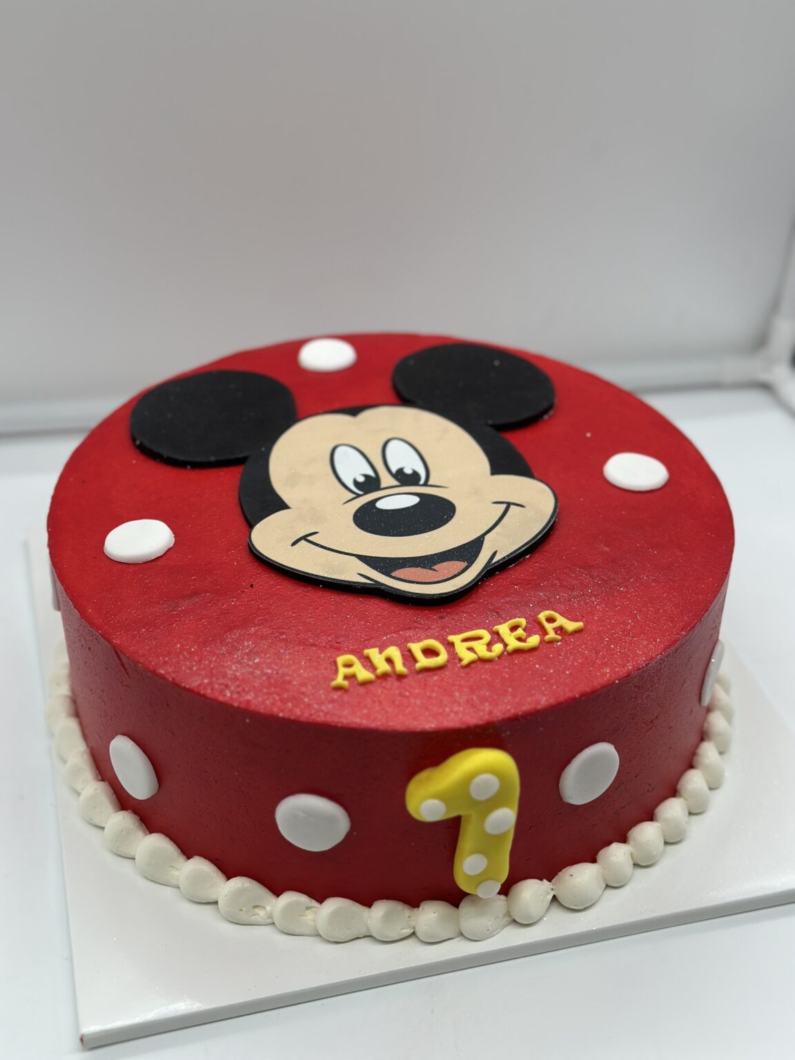 Custom Cakes - Angelina Bakery